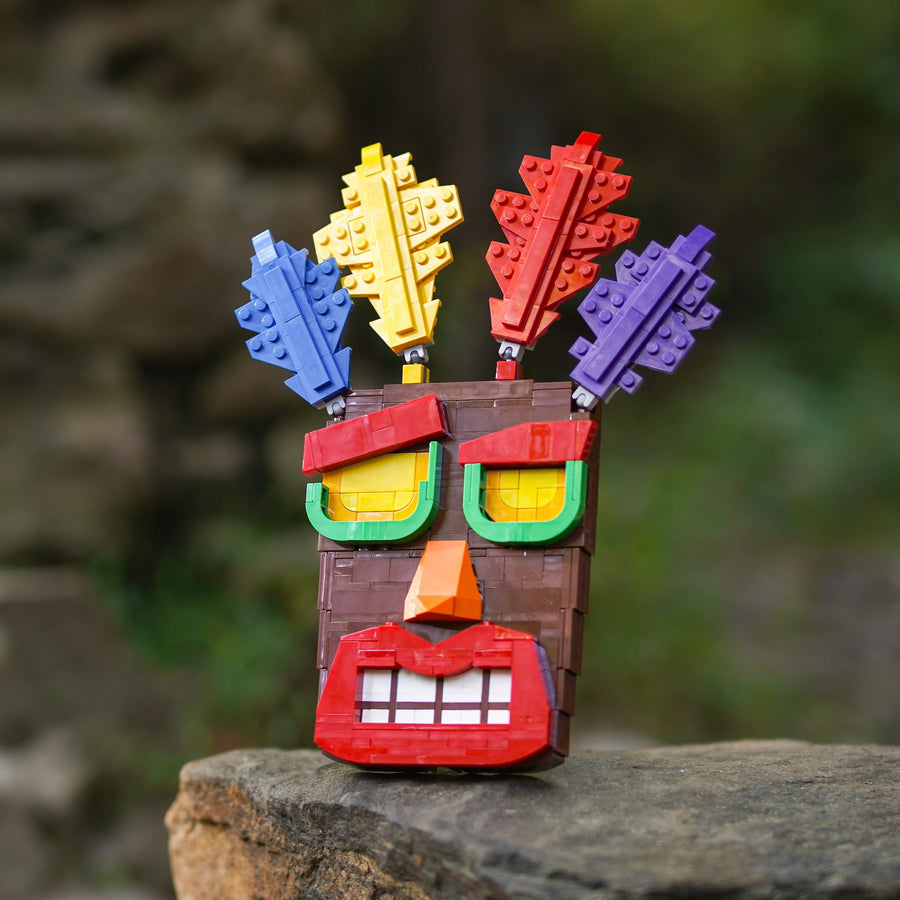 Aku Aku Life-Sized Mask | Build it Yourself with LEGO® – Bricker Builds