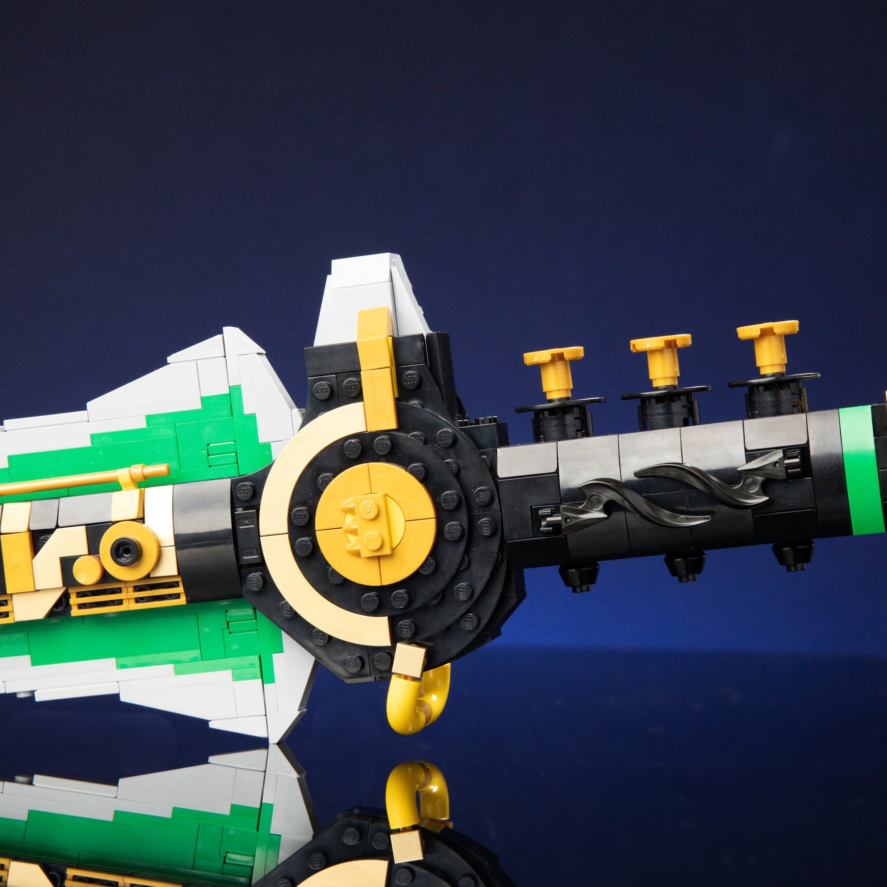 Dragon Dagger Replica (Wieldable!) | Build it Yourself with LEGO ...