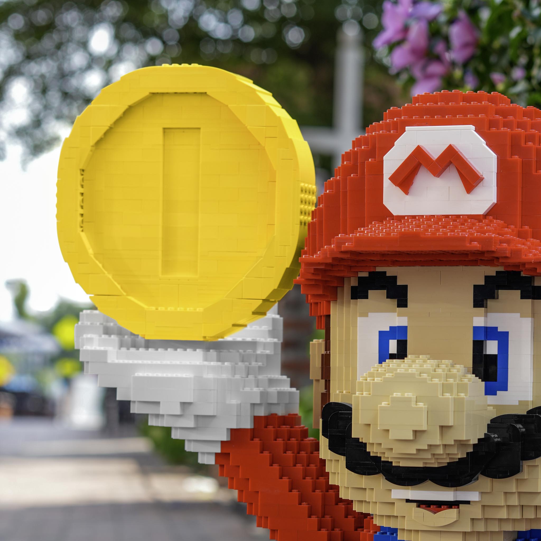 Life-Sized Gold Coin | Build it Yourself with LEGO®