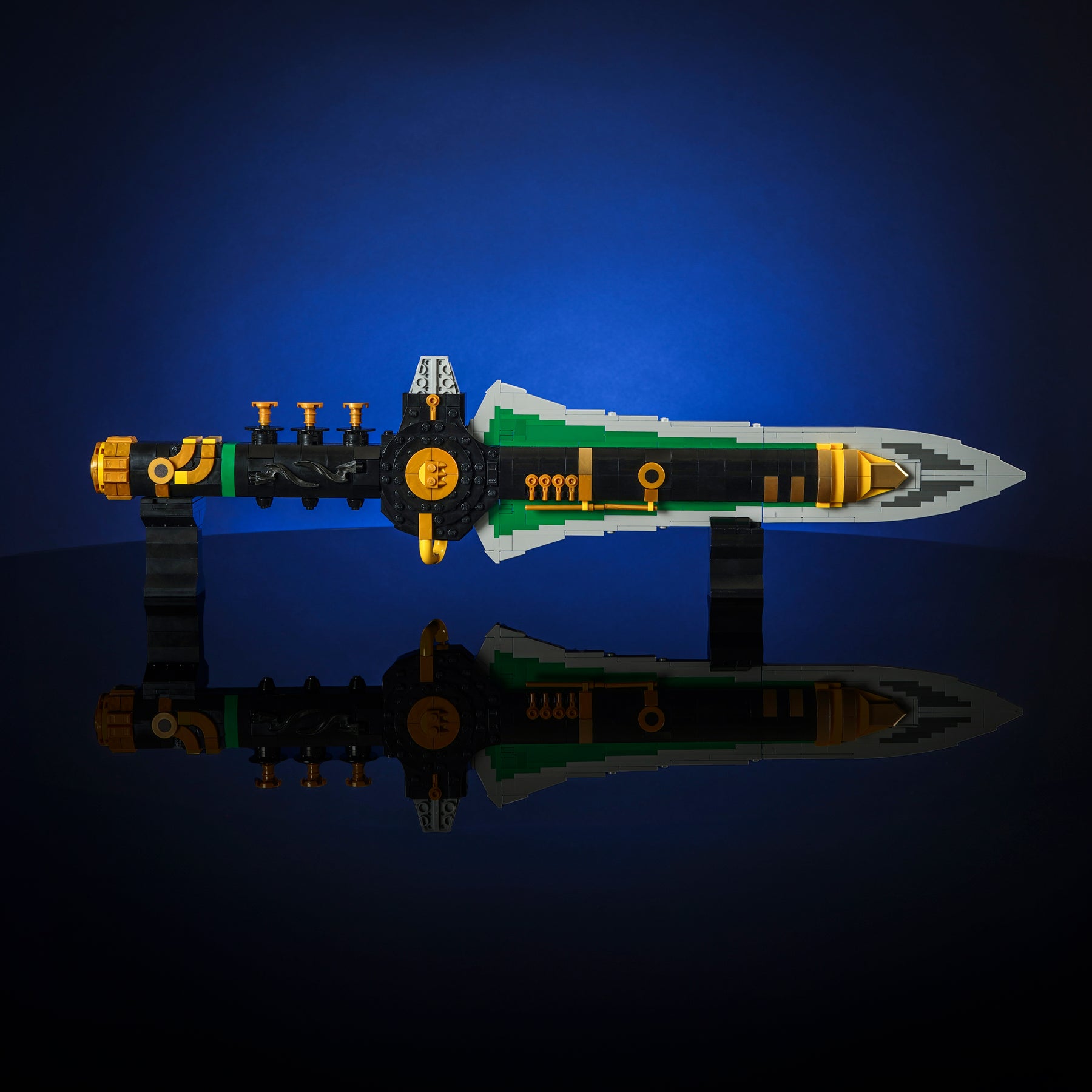 Dragon Dagger Replica (Wieldable!) | Build it Yourself with LEGO ...