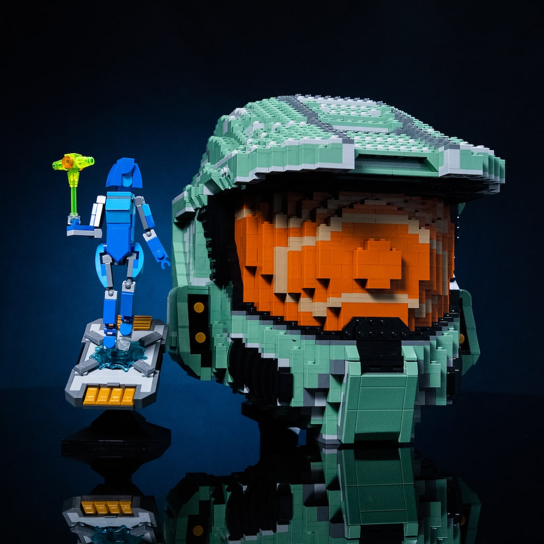 Spartan 117 Helmet Life-Sized Replica | Build it Yourself with LEGO ...